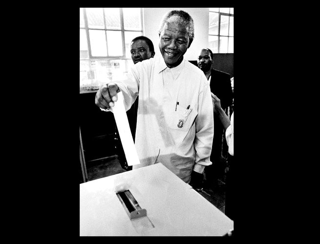 13 feitos marcantes de Nelson Mandela - eBiografia